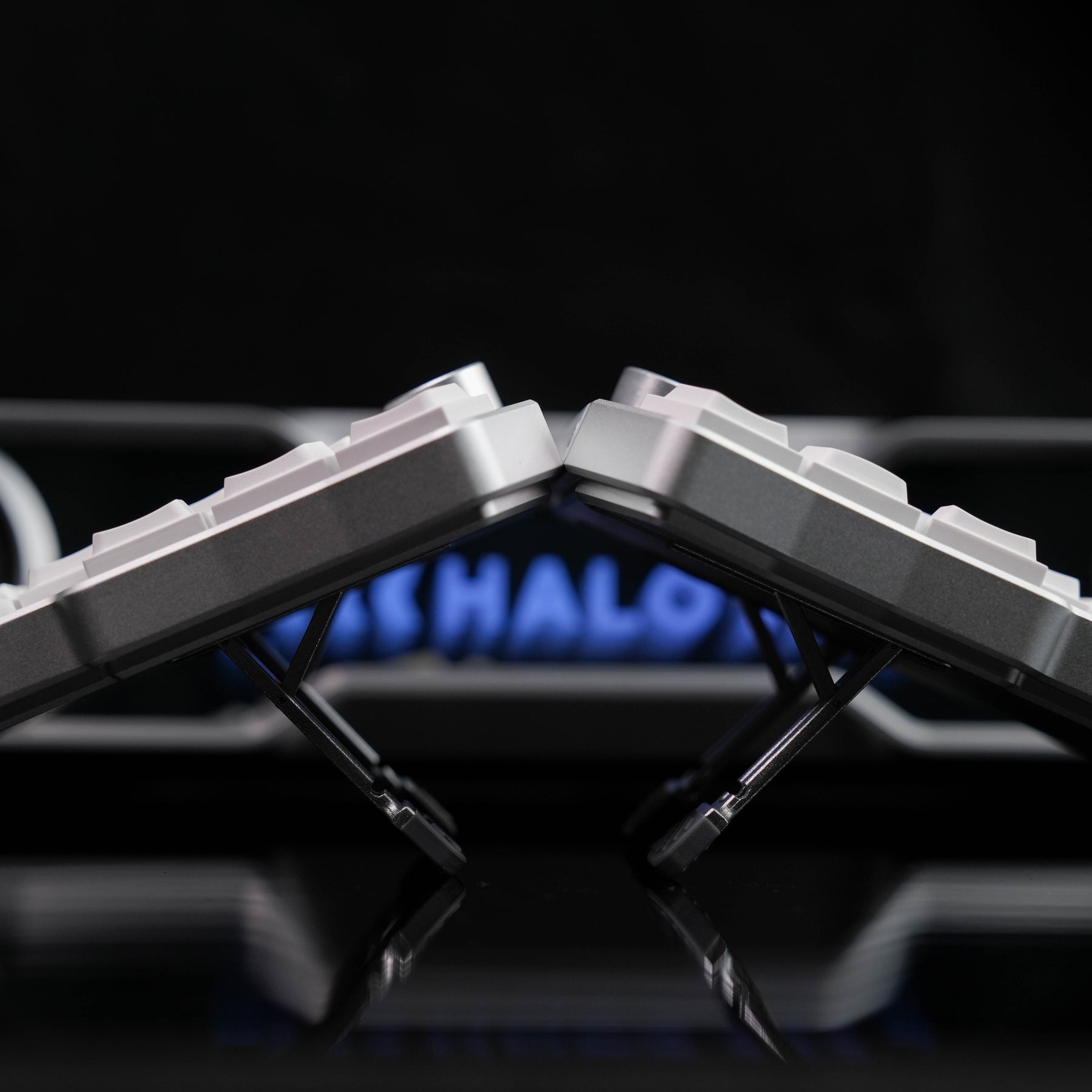 Cornix 2.0 - Split Low-Profile Split Ergonomic Keyboard (3rd Batch - M ...